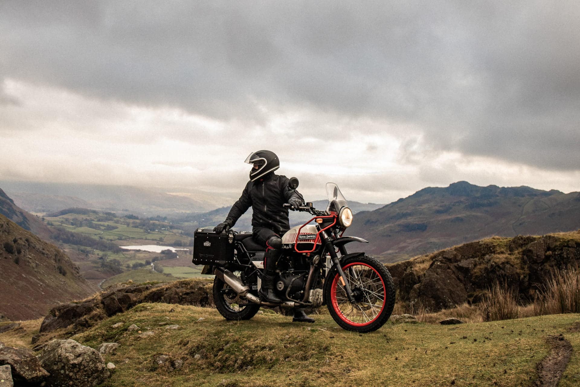 Royal Enfield Conqueror Knee Guard – built by KNOX - Knox