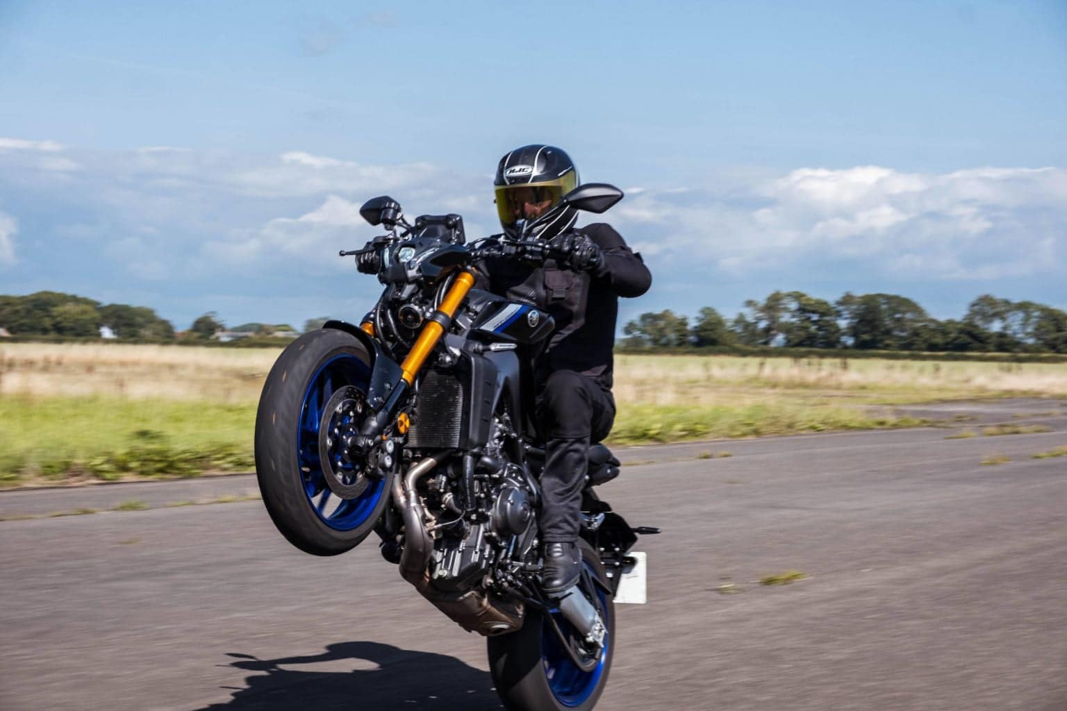 Yamaha MT 09 - The review from KNOX