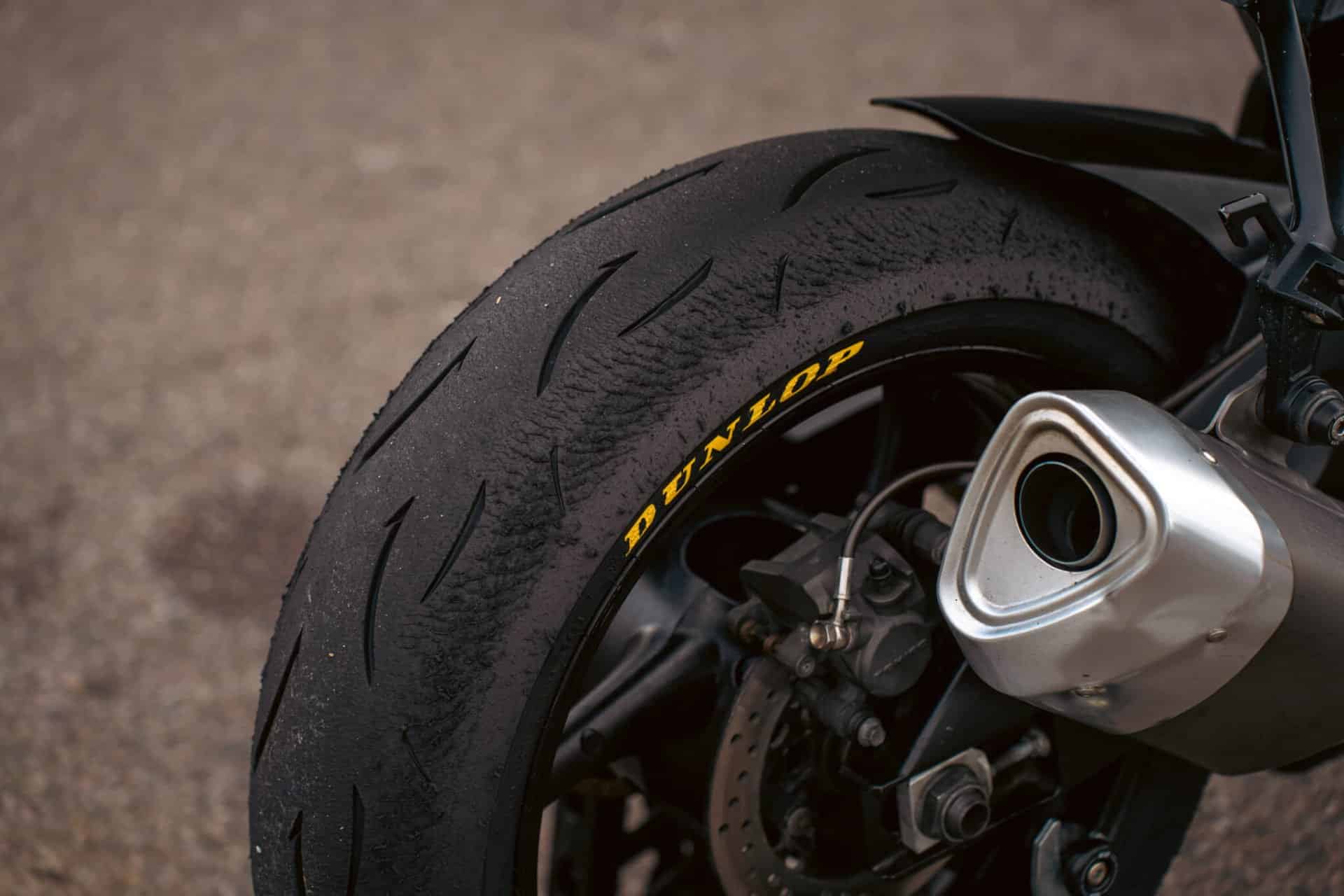 Dunlop D212 GP racer review - Knox
