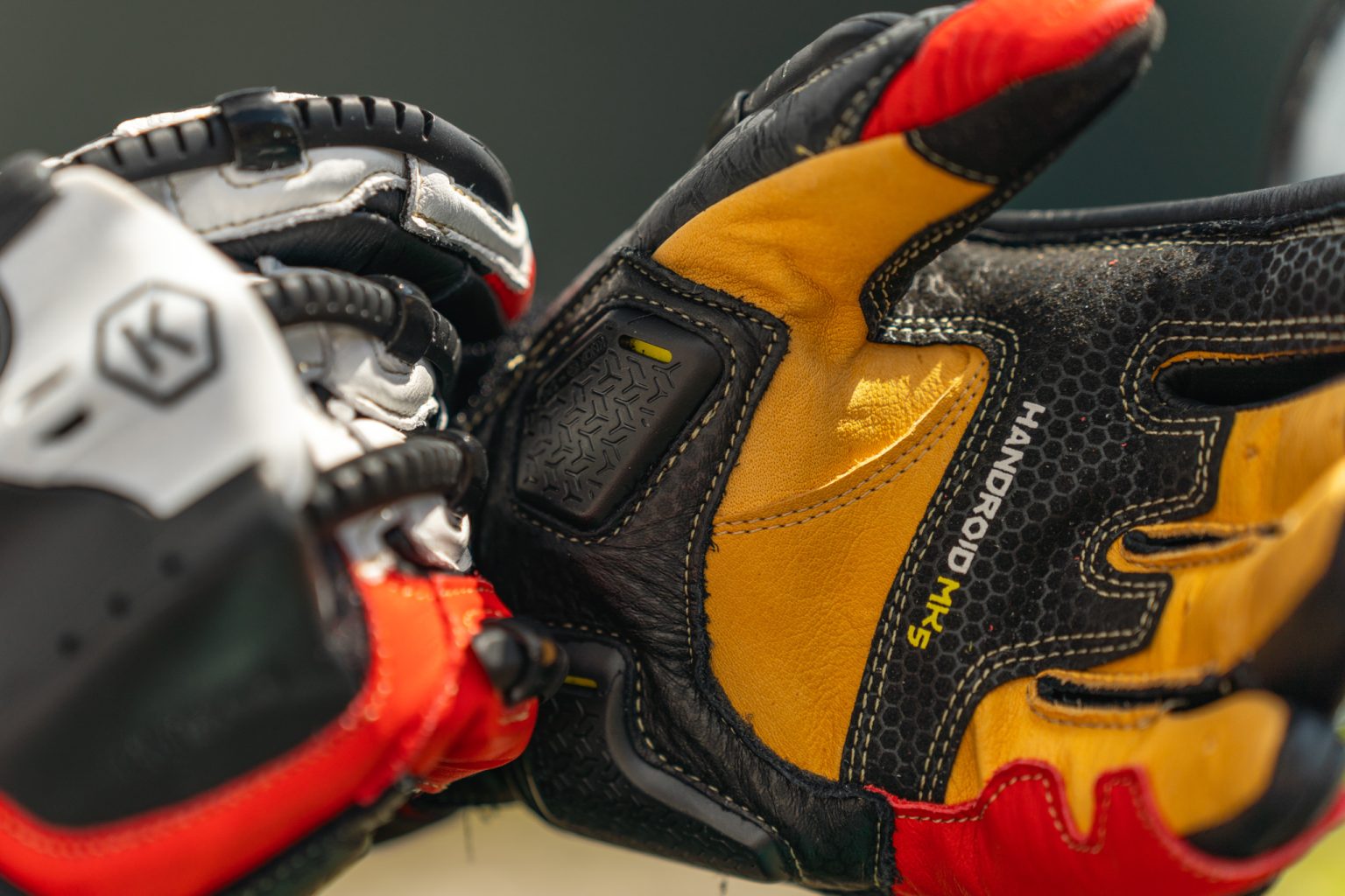 Handroid Gloves MK5 – Red - Knox