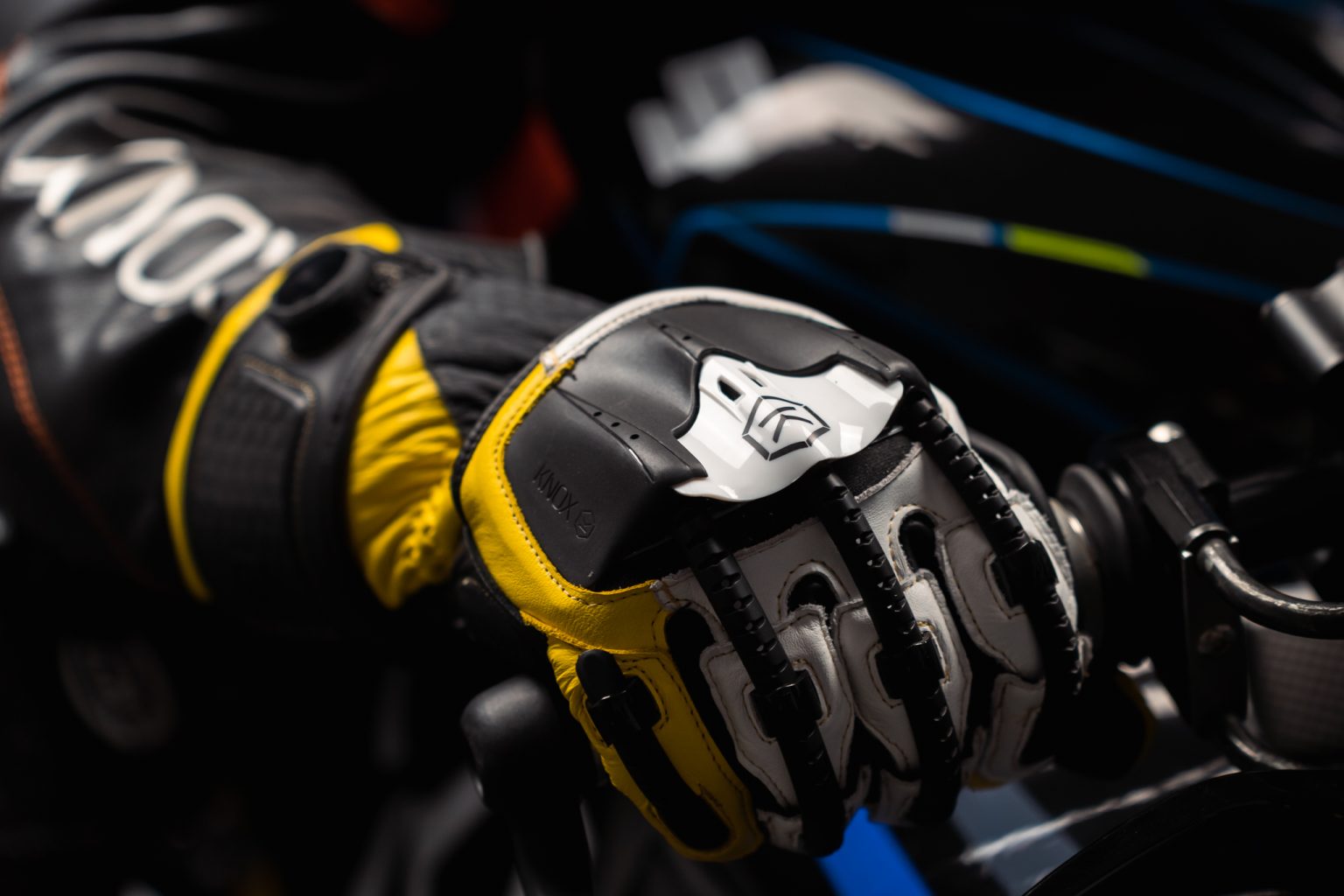 Handroid Gloves MK5 – Yellow - Knox
