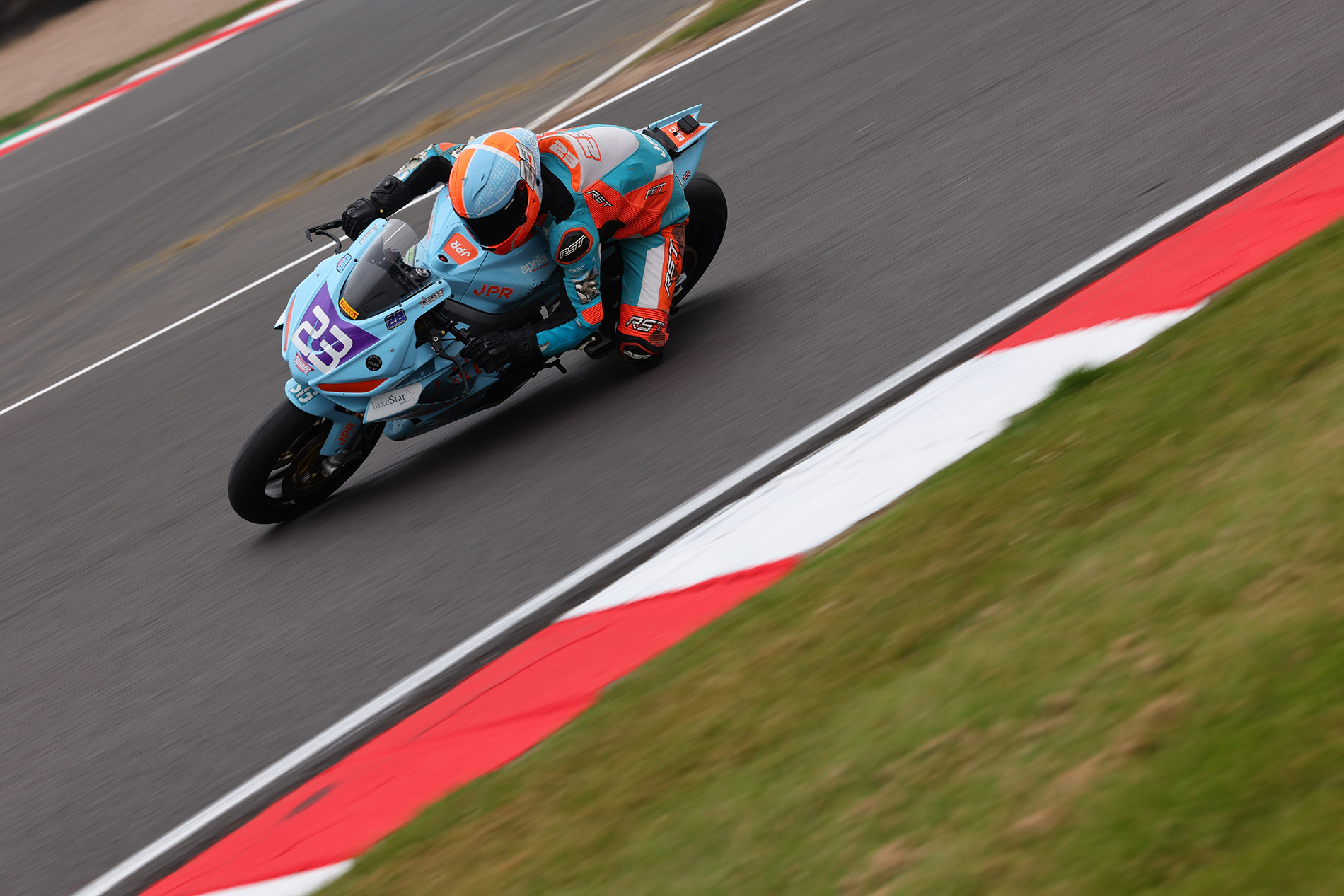 Knox Sponsored Rider: Joe Ellis - Knox